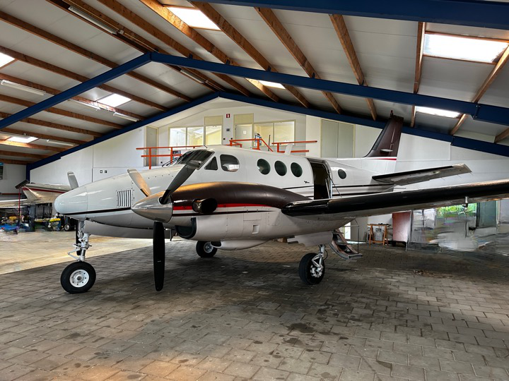 Beech B90 King Air For Sale
