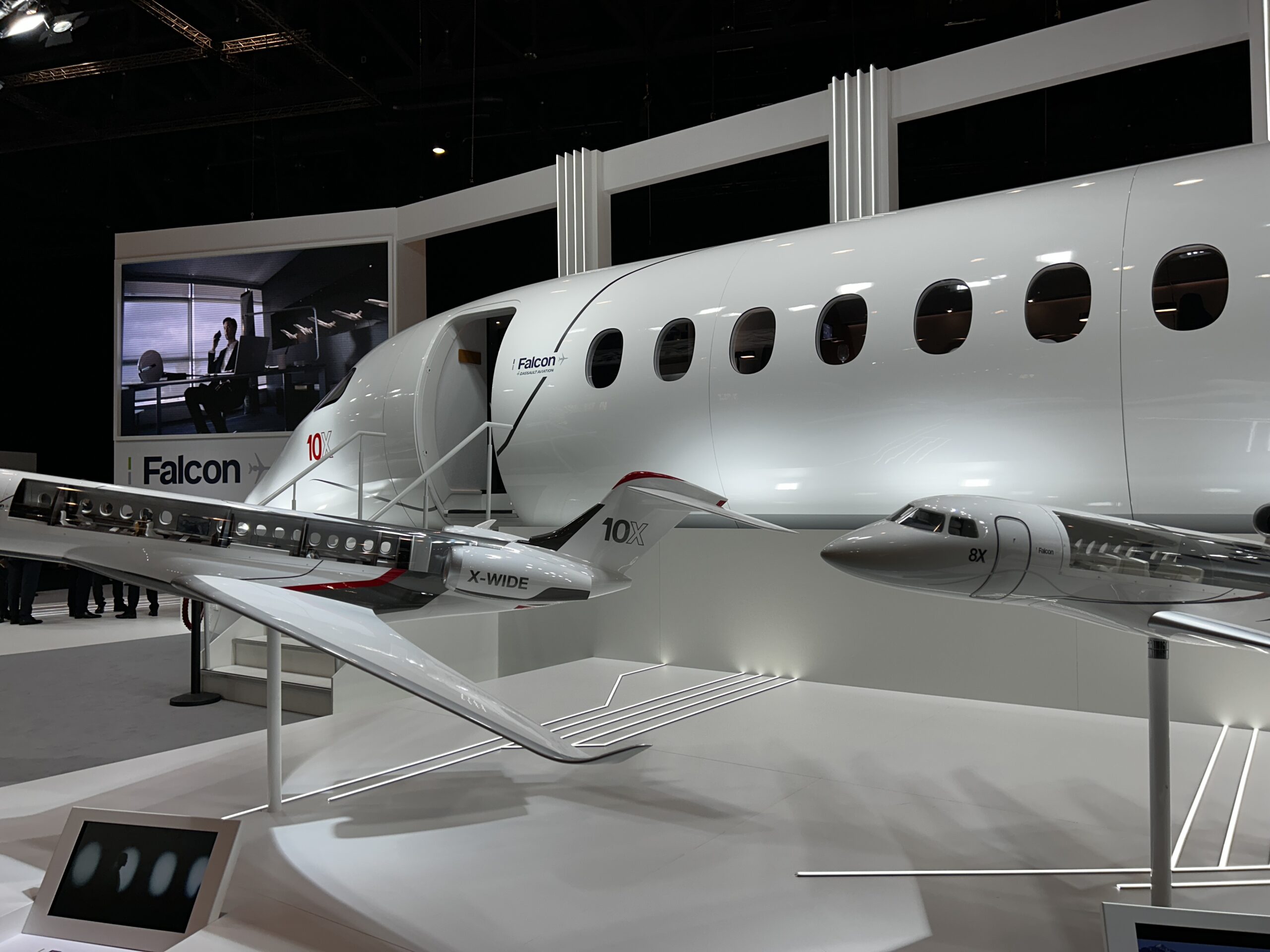 Aircraft connectivity is no longer an option, it’s a requirement!